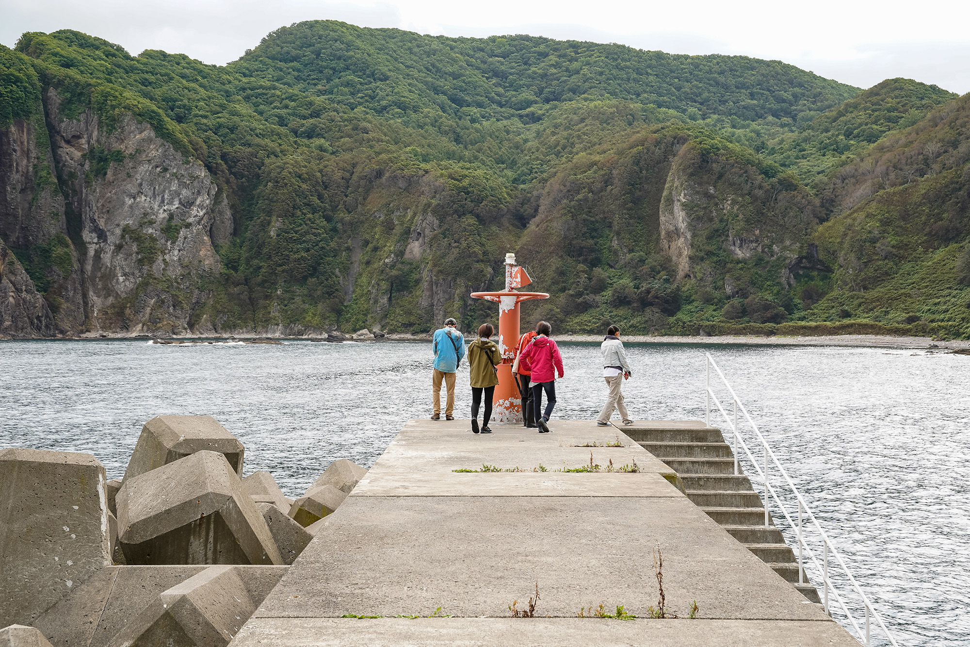 Yoichi Fishing Port Walking Tour - Slow Travel HOKKAIDO