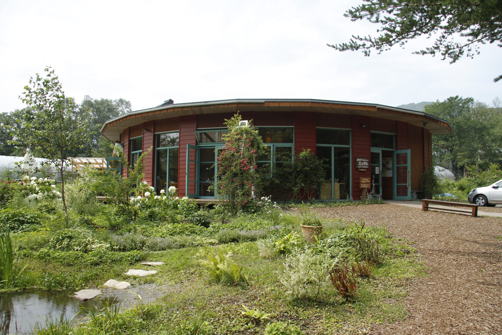 Dairy Farms and Cheese Factory Tour in Shintoku and Shimizu - Slow ...
